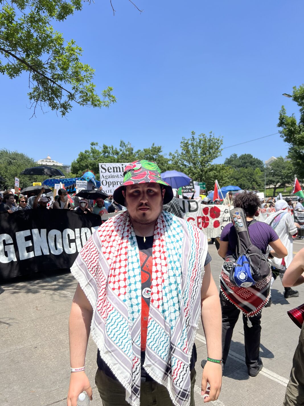 UNDERCOVER // Shloime Zionce Goes Undercover at a Pro Palestinian Rally ...